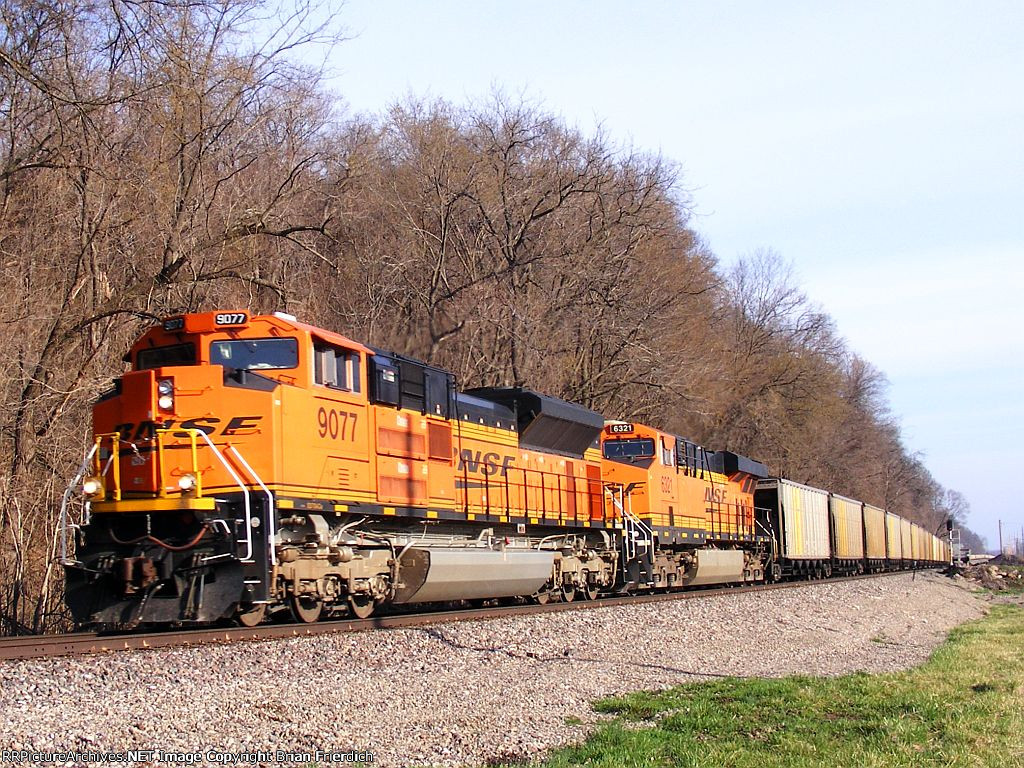 BNSF 9077